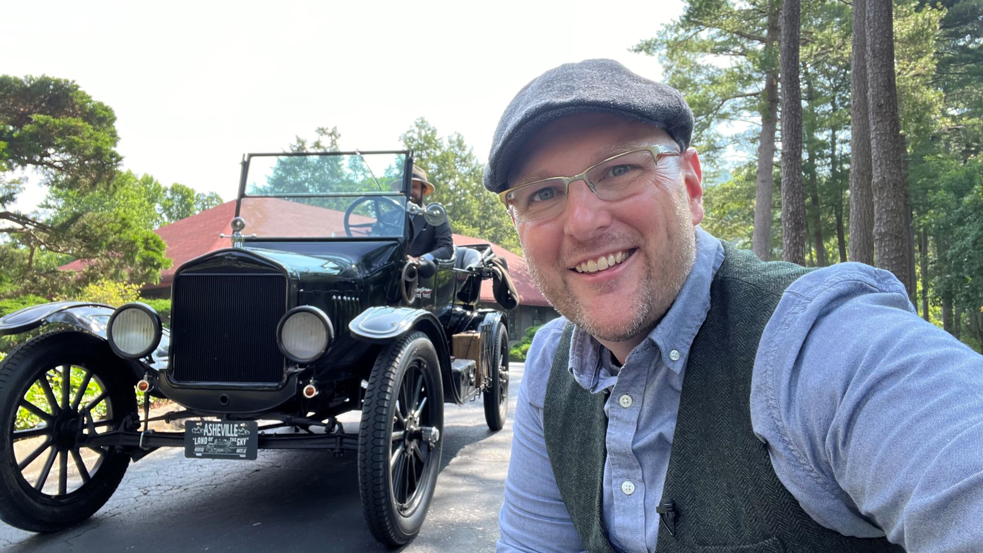 Episode 131: Mountaineer Motor Tours - Ingles Open Road Show