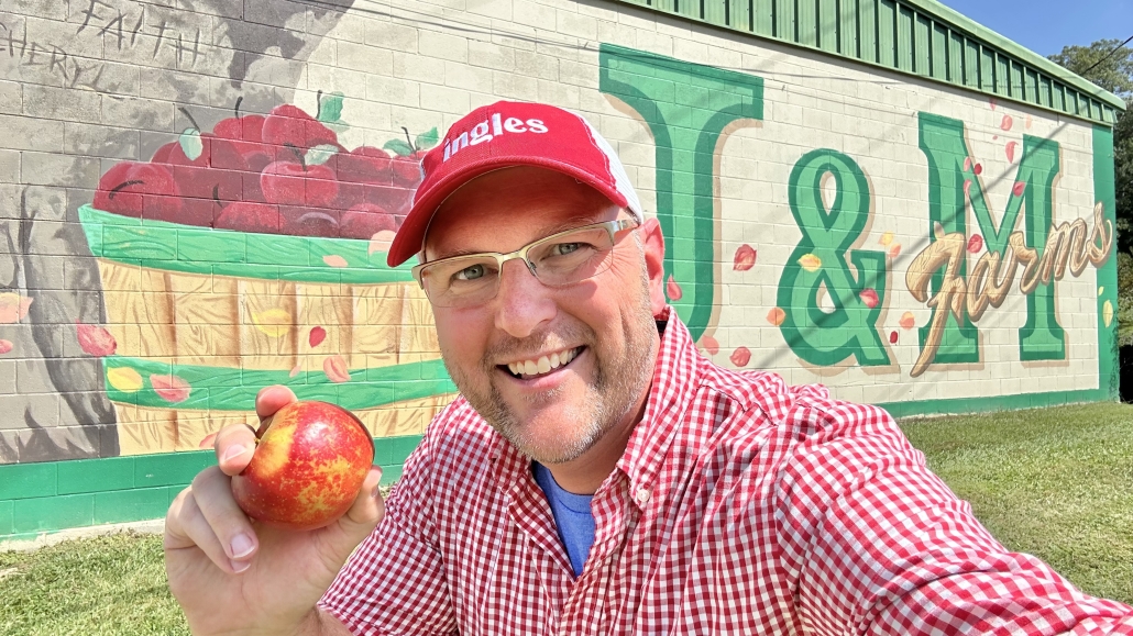 Episode 241: J&M Farms - Ingles Open Road Show
